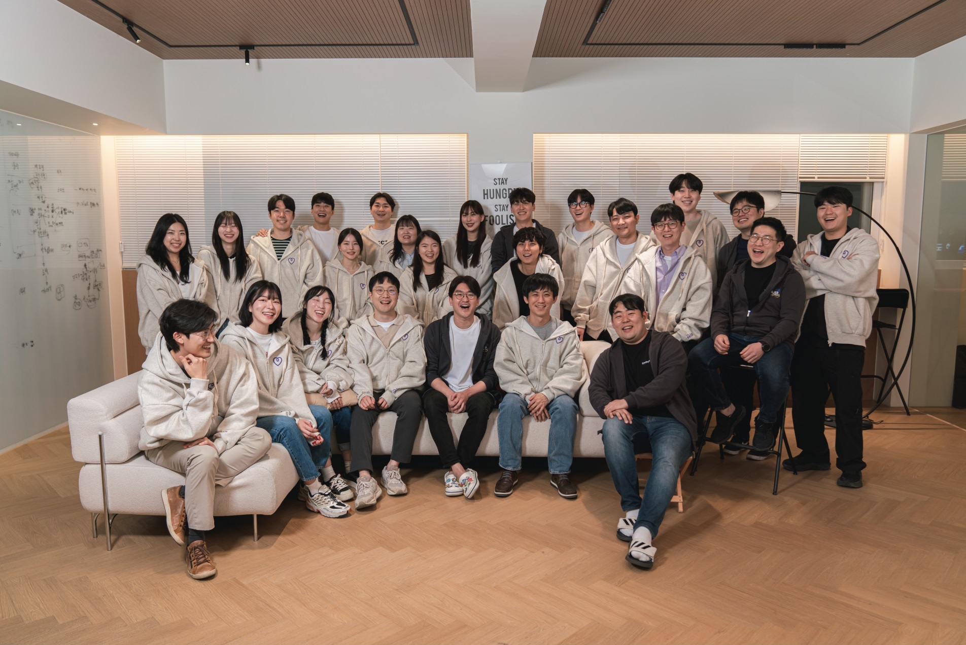 Charan Raises KRW 10 Billion in Series A, Boosts Secondhand Fashion Market - WOWTALE